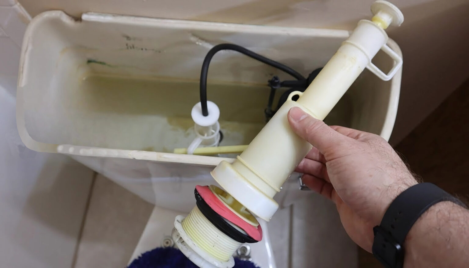 Change Flush Valve Toilet: 7 Simple Steps to Fix It Fast